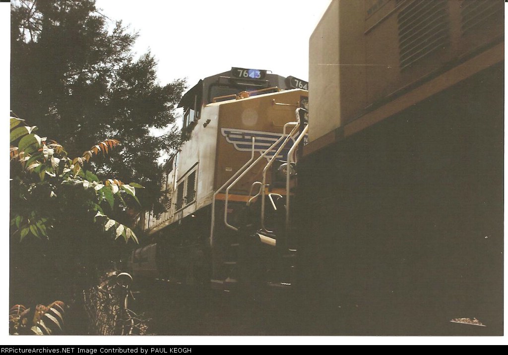 UP 7643 up close. like right next to me!!!